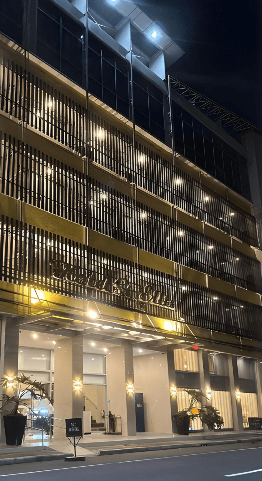 Home - Hotel St. Ellis